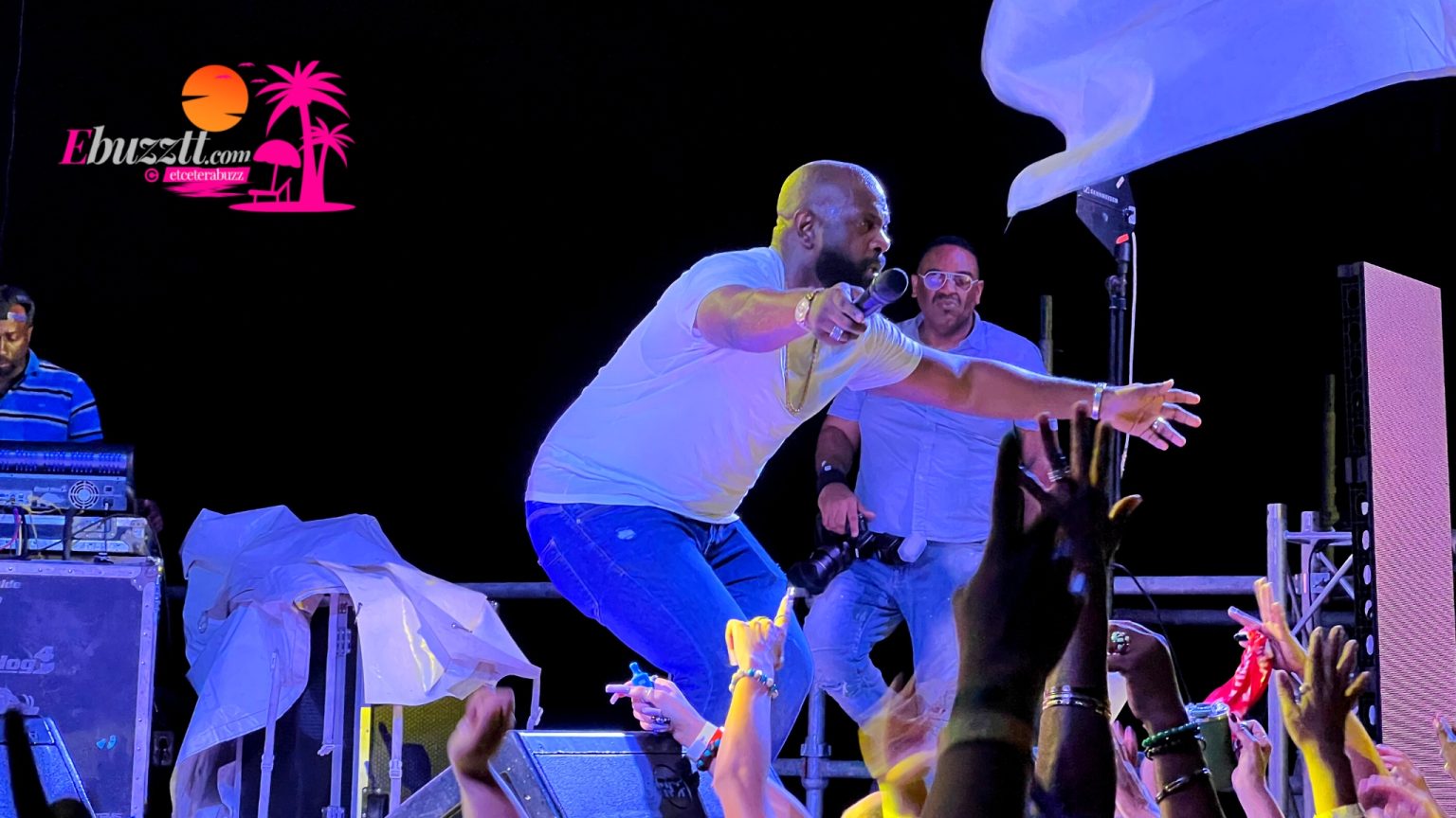 Vale Vibe Cooler Fete Scores With Sold Out Crowd in Santa Cruz ...